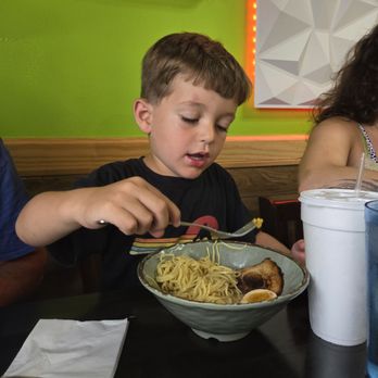 EDAMAME RAMEN - Updated September 2025 - 61 Photos & 33 Reviews - 760 ...