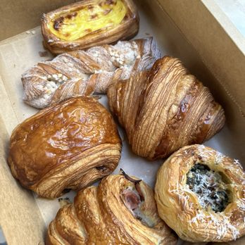 POULETTE BAKESHOP - Updated April 2025 - 314 Photos & 181 Reviews ...