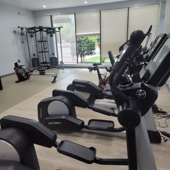 DOUBLETREE BY HILTON HOTEL WILLIAMSBURG - Updated December 2025 - 349 ...