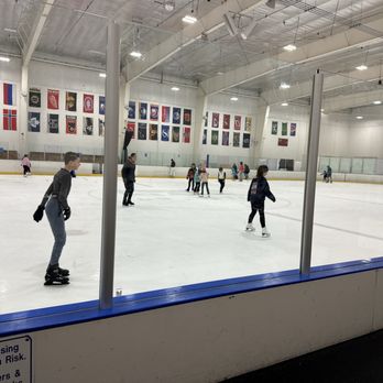 WINTERHAWKS ICE CENTER - Updated December 2025 - 65 Photos & 64 Reviews ...