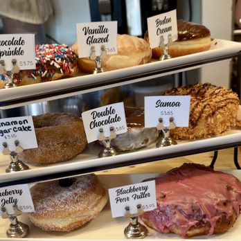 DEVIANT DONUTS - Updated July 2025 - 534 Photos & 219 Reviews - 27 ...