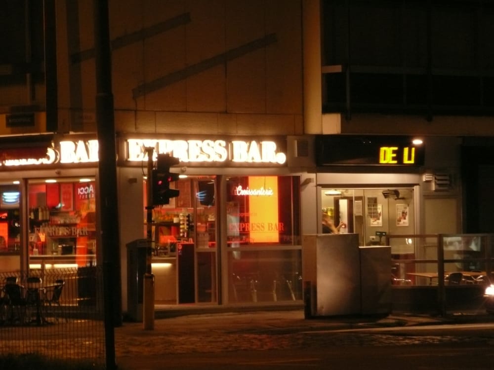 EXPRESS BAR - Italiëlei 124, Antwerpen, Belgium - Fast Food ...