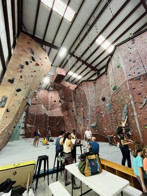 ON THE EDGE ROCK CLIMBING GYM - Updated December 2025 - 44 Photos & 36 ...