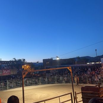 BUFFALO CHIP SALOON & STEAKHOUSE - Updated November 2024 - 499 Photos ...