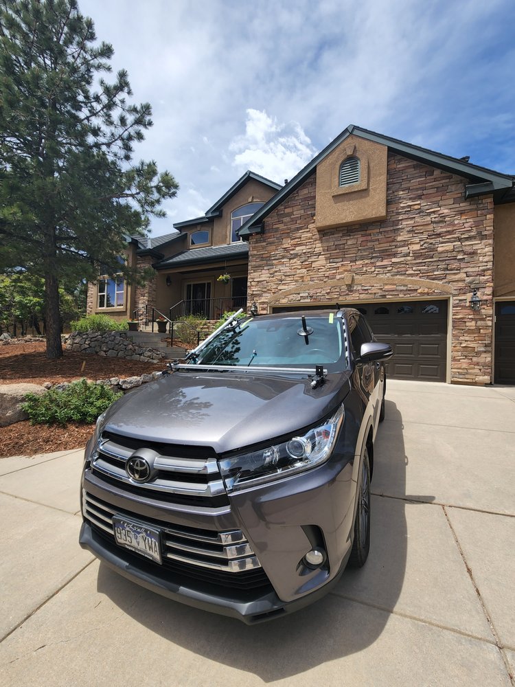 PEAKVIEW AUTO GLASS - Updated October 2025 - 11 Photos - 1935 Downing ...