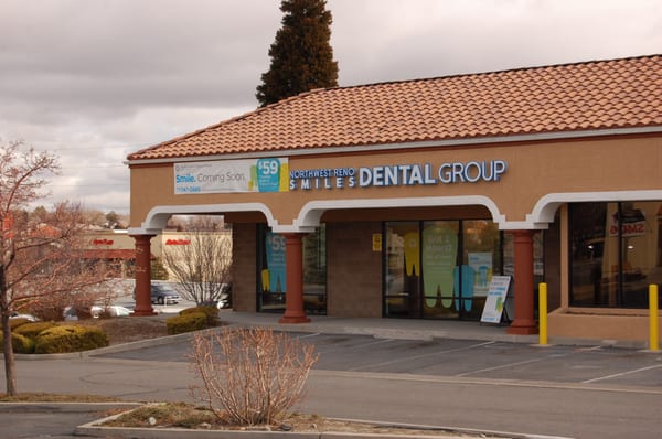 NORTHWEST RENO SMILES DENTAL GROUP - Updated December 2025 - 47 Photos ...