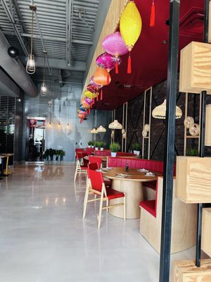 HAPPY BUNS - Updated December 2025 - 98 Photos & 44 Reviews - 3341 E ...