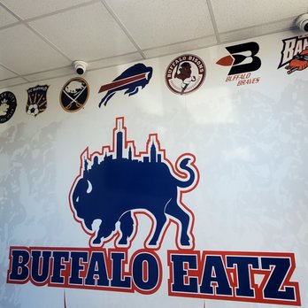 BUFFALO EATZ - Updated October 2024 - 116 Photos & 71 Reviews - 5015 N ...
