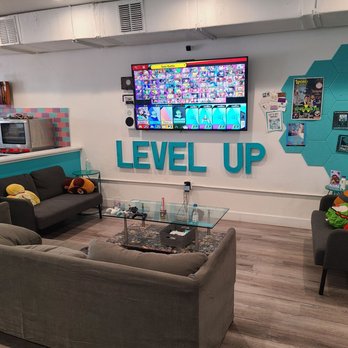 COMIC CONTROLLERS - Updated October 2025 - 51 Photos & 16 Reviews - 628 ...