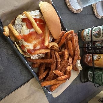 POUNDS - Updated December 2025 - 139 Photos & 149 Reviews - 6 Broadway ...