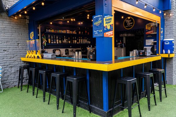 HAPPY DOES BAR - 111 Photos & 42 Reviews - 340 Fifth Ave, San Diego ...