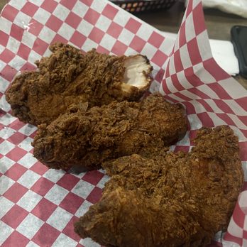 SLAMMIN CHICKEN - Updated December 2025 - 37 Photos & 79 Reviews - 1870 ...