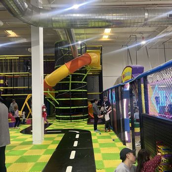 GO PLAY! - Updated April 2025 - 22 Photos & 17 Reviews - 140 Long Rd ...