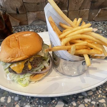 KINDLING DOWNTOWN COOKOUT & COCKTAILS - Updated October 2024 - 362 ...