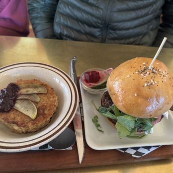 BRODER ØST - Updated July 2024 - 436 Photos & 368 Reviews - 102 Oak St ...