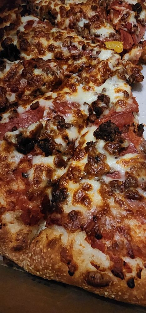 LAZEEZ PIZZA & KABOB HOUSE - Updated July 2025 - 52 Photos - 9014 152 ...