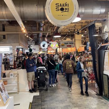 READING TERMINAL MARKET - Updated July 2024 - 7005 Photos & 6798 ...