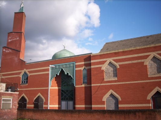 SHAHJALAL MOSQUE & ISLAMIC CENTRE - Updated April 2025 - 1a Eileen Grove, Manchester, United ...