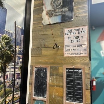 JD’S WINGZ & THINGZ - Updated November 2024 - 583 Photos & 316 Reviews ...