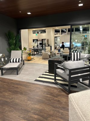 LIVING SPACES - Updated May 2024 - 25 Photos & 39 Reviews - 13502 N May ...