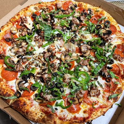 FAT TOMATO PIZZA - Updated March 2025 - 268 Photos & 195 Reviews - 301 ...