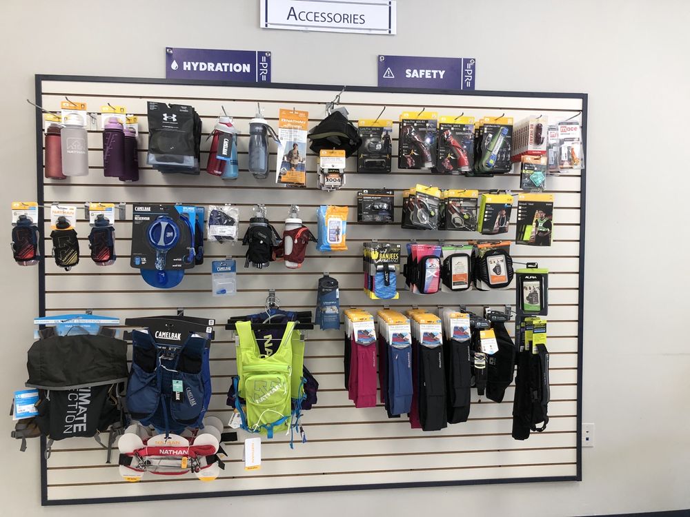 POTOMAC RIVER RUNNING STORE - Updated June 2025 - 36 Photos & 96 ...