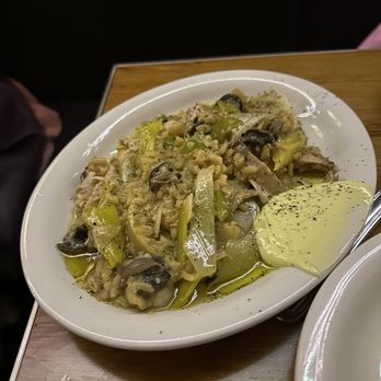 EEL BAR - Updated October 2025 - 87 Photos & 33 Reviews - 252 Broome St ...