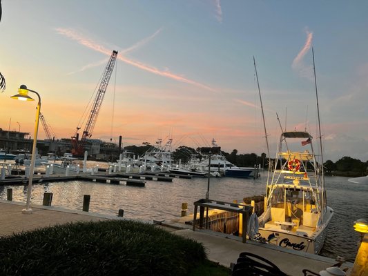 JETTY’S WATERFRONT RESTAURANT - Updated August 2025 - 307 Photos & 537 ...