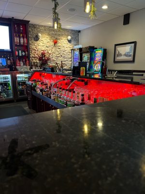 TWO’S COMPANY RESTAURANT & LOUNGE - Updated January 2026 - 22 Photos ...