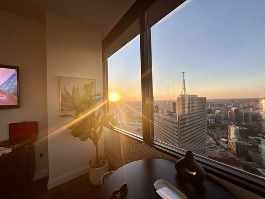 MINT HOUSE DALLAS - DOWNTOWN - Updated January 2026 - 95 Photos & 13 ...