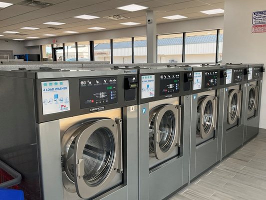 TORNADO EXPRESS LAUNDRY PLANO - Updated January 2026 - 19 Photos & 17 Reviews - 3182 W/ Parker ...