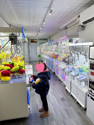 STANLEY’S CLAW MACHINES - Updated July 2025 - 27 Photos & 25 Reviews ...