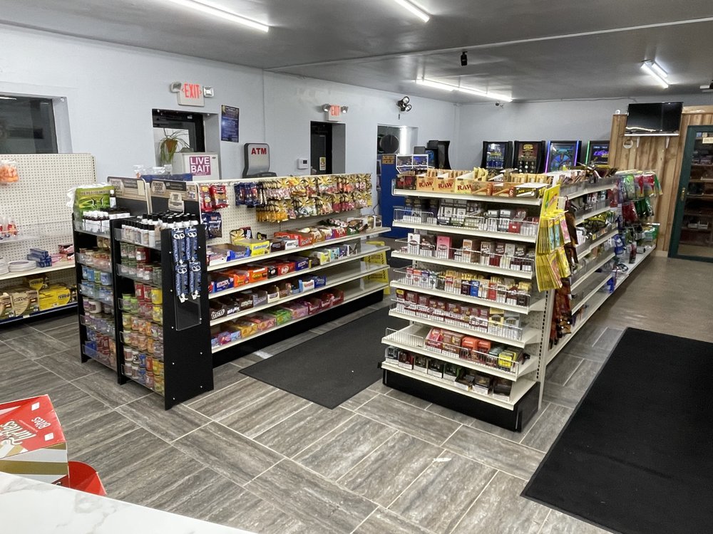 D & D CIGAR & CIGARETTE EMPORIUM - Updated October 2025 - 25 Photos ...