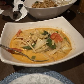 THAI KITCHEN I - Updated December 2025 - 399 Photos & 463 Reviews ...