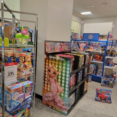 MACY’S - Updated July 2024 - 19 Photos & 63 Reviews - 900 Rosedale Ctr ...