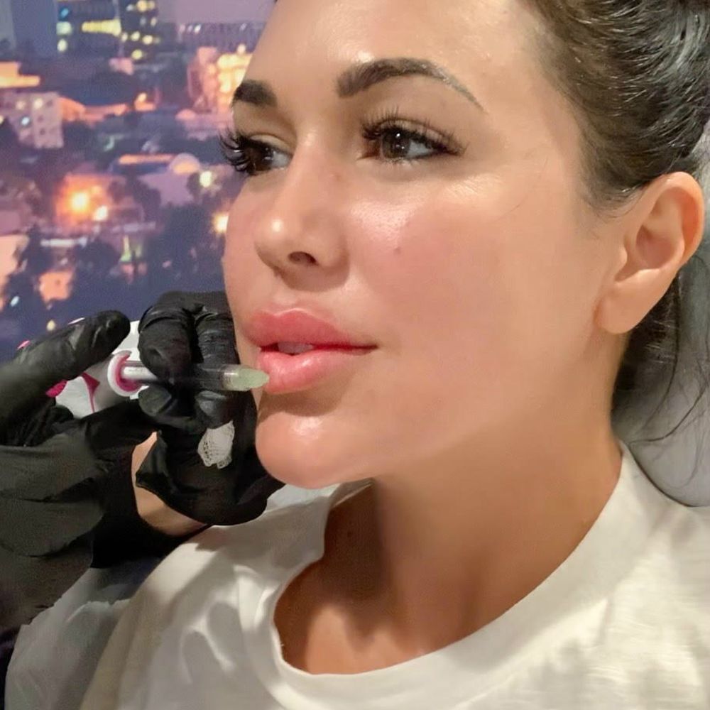 Monique Rock's Instagram, Twitter & Facebook on IDCrawl