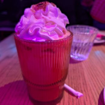 LE LERT - Updated September 2025 - 165 Photos & 22 Reviews - 27 Carlton ...