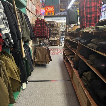 PORTLAND OUTDOOR STORE - Updated November 2025 - 51 Photos & 98 Reviews ...
