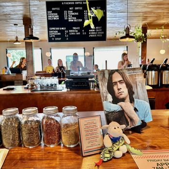 PINEWOOD COFFEE BAR - Updated January 2025 - 174 Photos & 171 Reviews ...