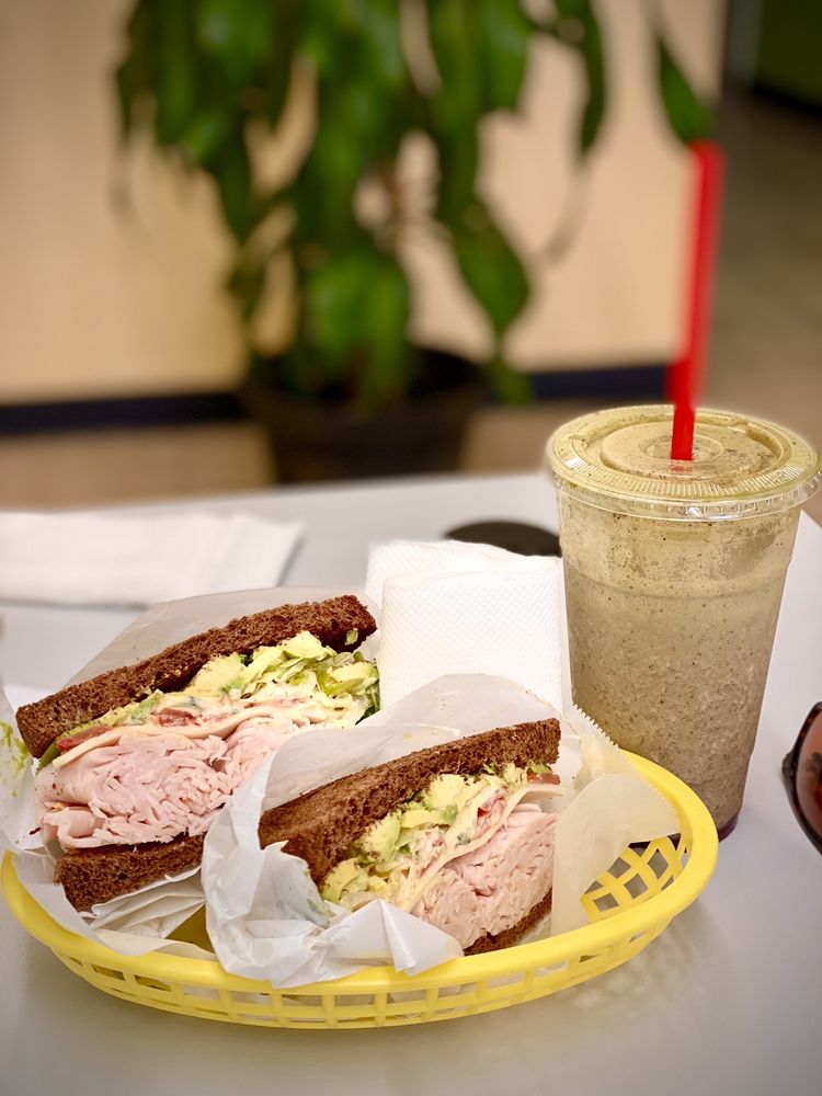 C & R FRESH FOODS - 301 Photos & 367 Reviews - Sandwiches - 140 S ...