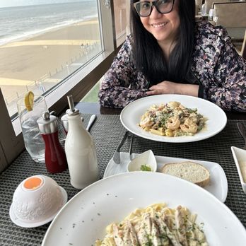 ISLE OF CAPRI RESTAURANT - Updated August 2024 - 223 Photos & 156 ...