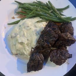 THE AUTOGRAPH AMERICAN TAVERN - Updated October 2025 - 38 Photos & 69 ...