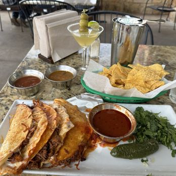 MEXICANO GRILLE AND BAR - Updated January 2025 - 139 Photos & 210 ...