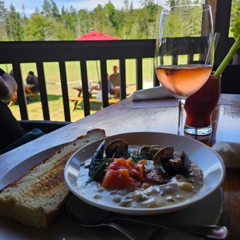 RUSTED RAKE BREWING - Updated May 2025 - 33 Photos & 32 Reviews - 3106 ...