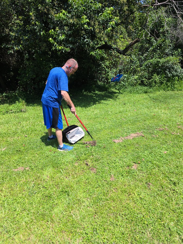 SCOOP A POOP - Updated September 2025 - 12 Photos - 908 Blanton St ...