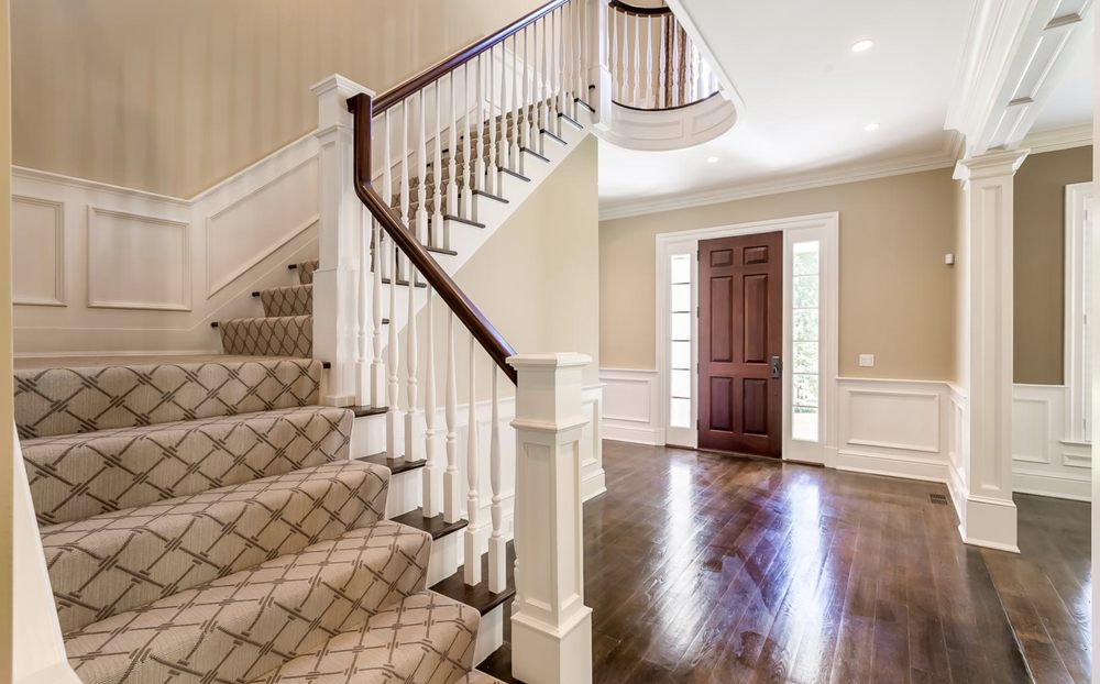 TRISH MURPHY REAL ESTATE - Updated September 2024 - 11 Photos - 290 W ...