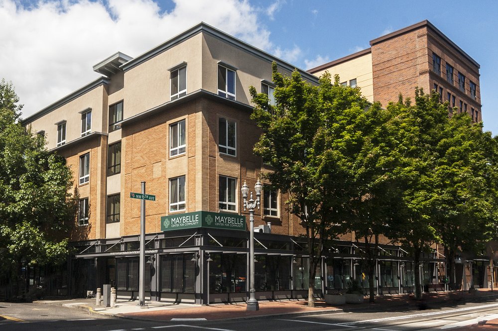 MACDONALD RESIDENCE - Updated January 2026 - 605 NW Couch St, Portland ...