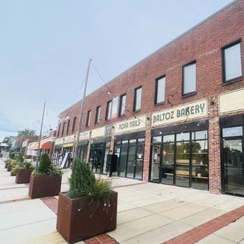 BALTOZ BAKERY AND CAFE - Updated December 2025 - 47 Photos & 46 Reviews ...