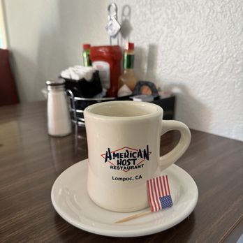 AMERICAN HOST RESTAURANT - 338 Photos & 414 Reviews - 113 N I St ...