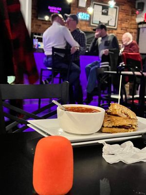 CHEZ EST - 42 Photos & 27 Reviews - Dance Clubs - 458 Wethersfield Ave ...